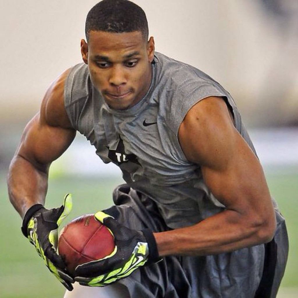 Eagles chose Jordan Matthew as the wide reviver – BMS | Bachelor of ...